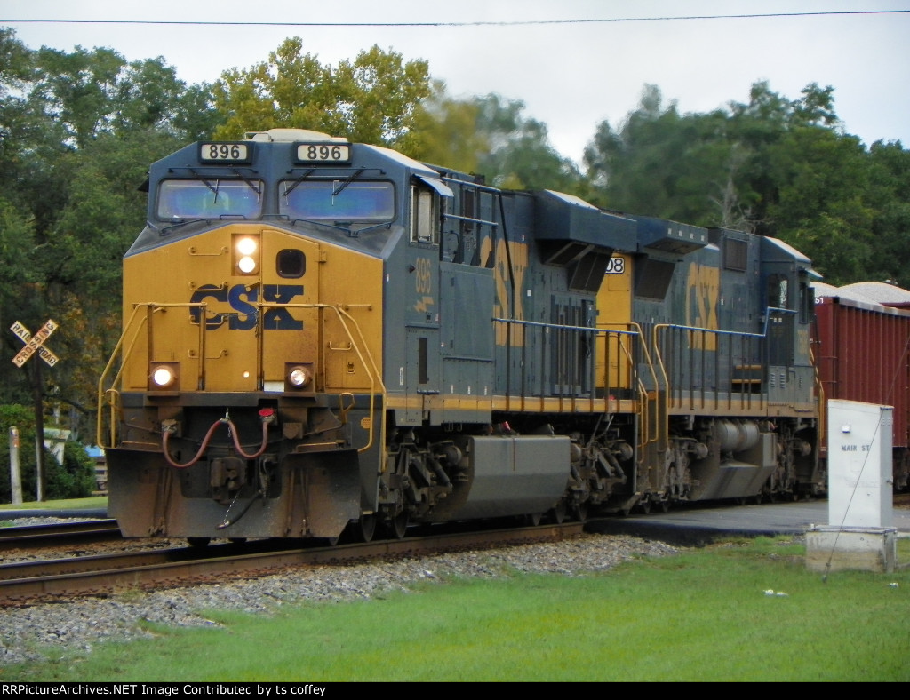CSX 896